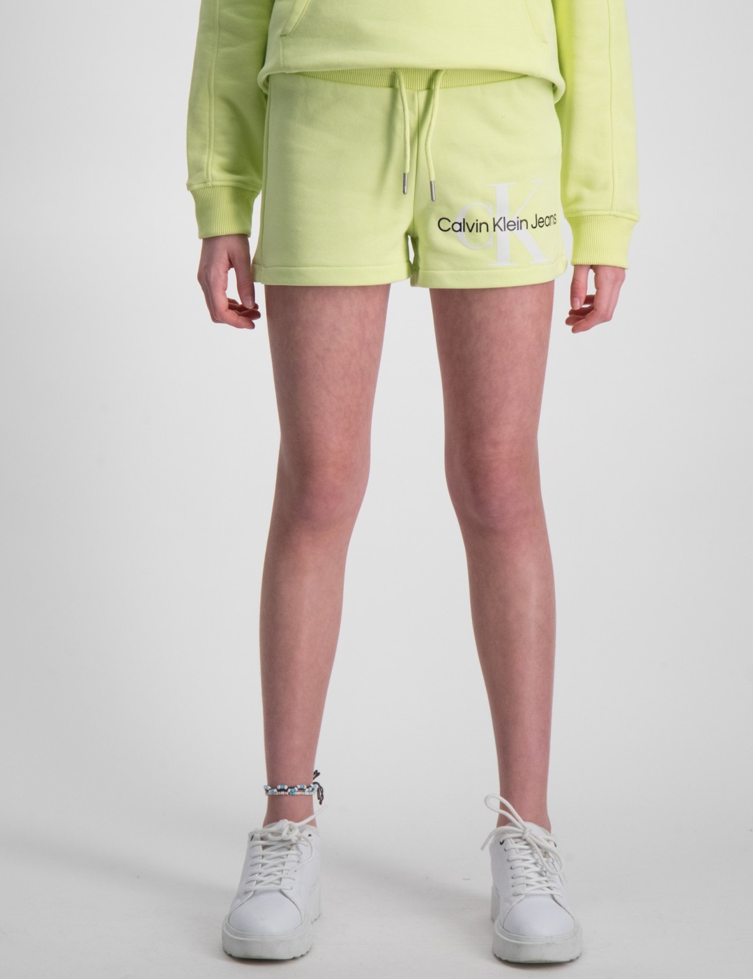 Calvin Klein Gul REFLECTIVE MONOGRAM SHORTS för Tjej | Kids Brand Store